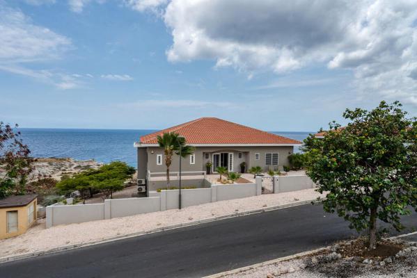 36 x Huizen te koop Curaçao Antillen - HUISenAANBOD.nl